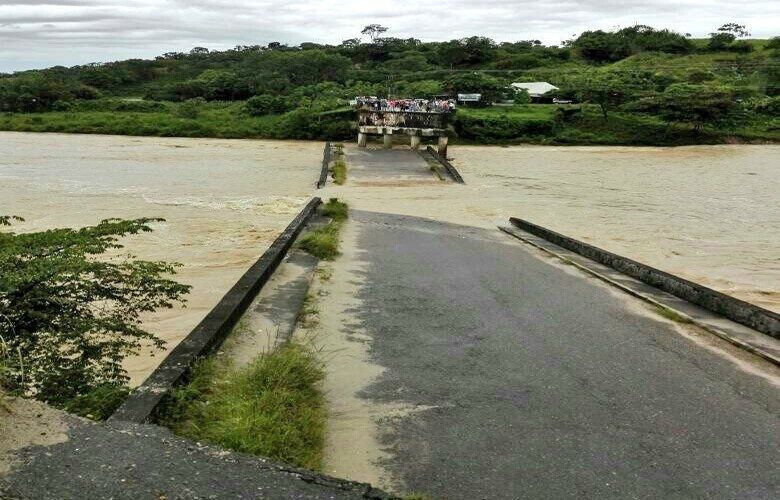 Colapsó puente que comunica al estado Táchira con Apure - Noticias de ...