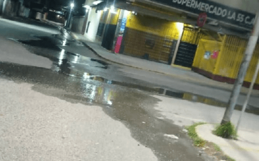 Habitantes del centro de Barquisimeto denuncian bote de agua potable en ...